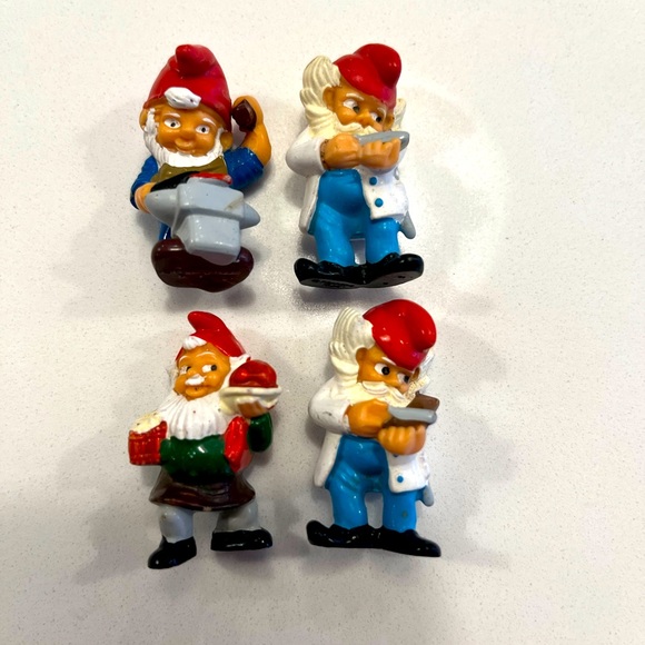 Toys | Vintage Kinder Surprise Dwarf Chefs Set | Poshmark